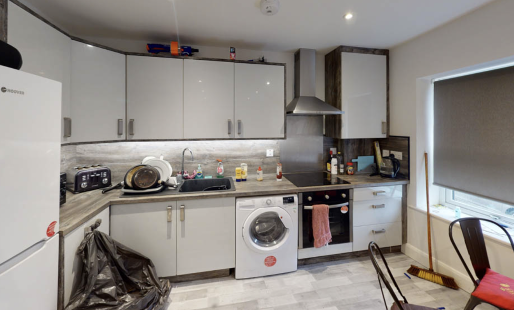 68A Flat 2 Victoria Road, Leeds, LS6 1DL - Oasis Properties